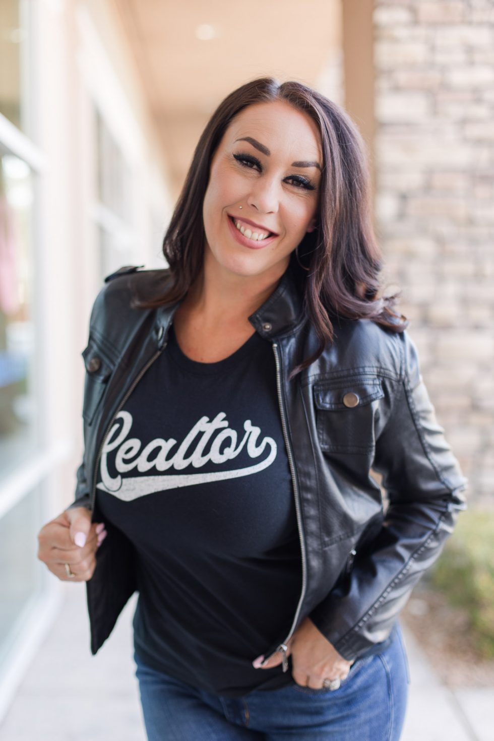A Realtor’s Guide to Getting Great Headshots | Lady Brand Boss